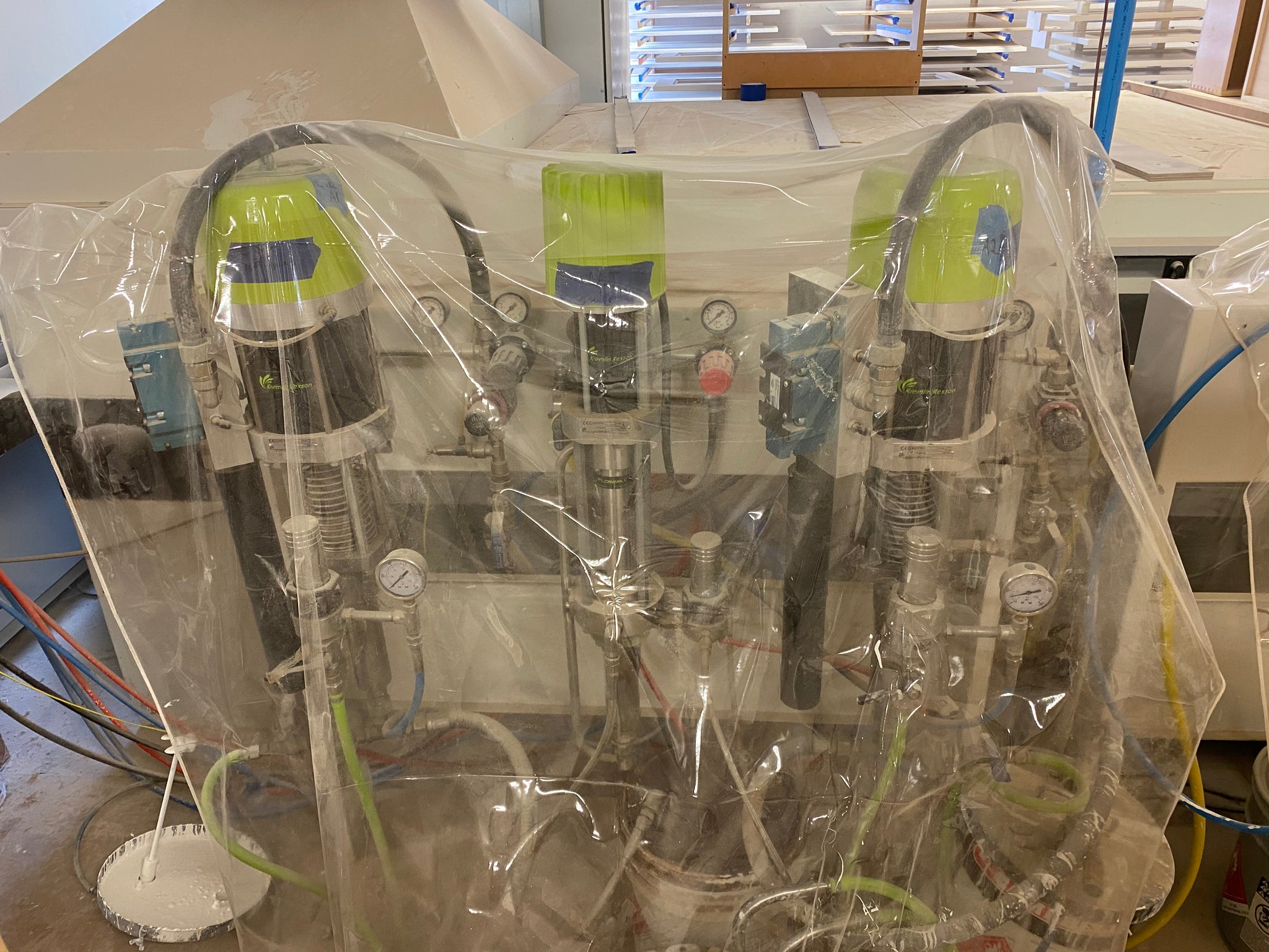 2014 Superfici Compact Spray Machine - Michigan - ibid-machinery