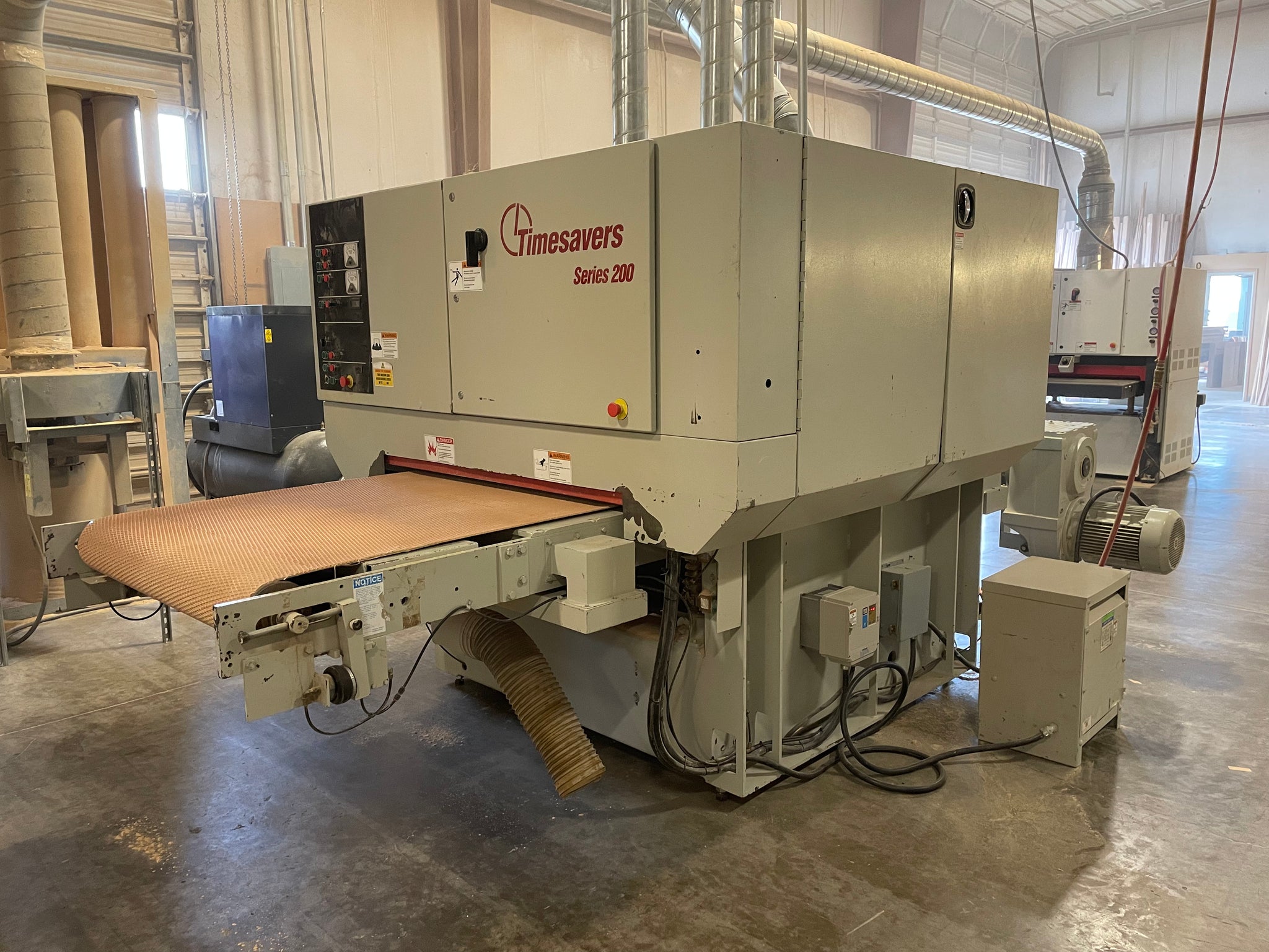 2000 Timesavers Series 200 Model 43-30 B Oscillating Denibbing Sander ...