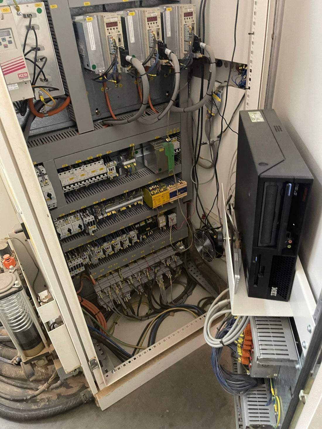 2006 Pratix 48 NST CNC Router 4 x 8 - California - ibid-machinery