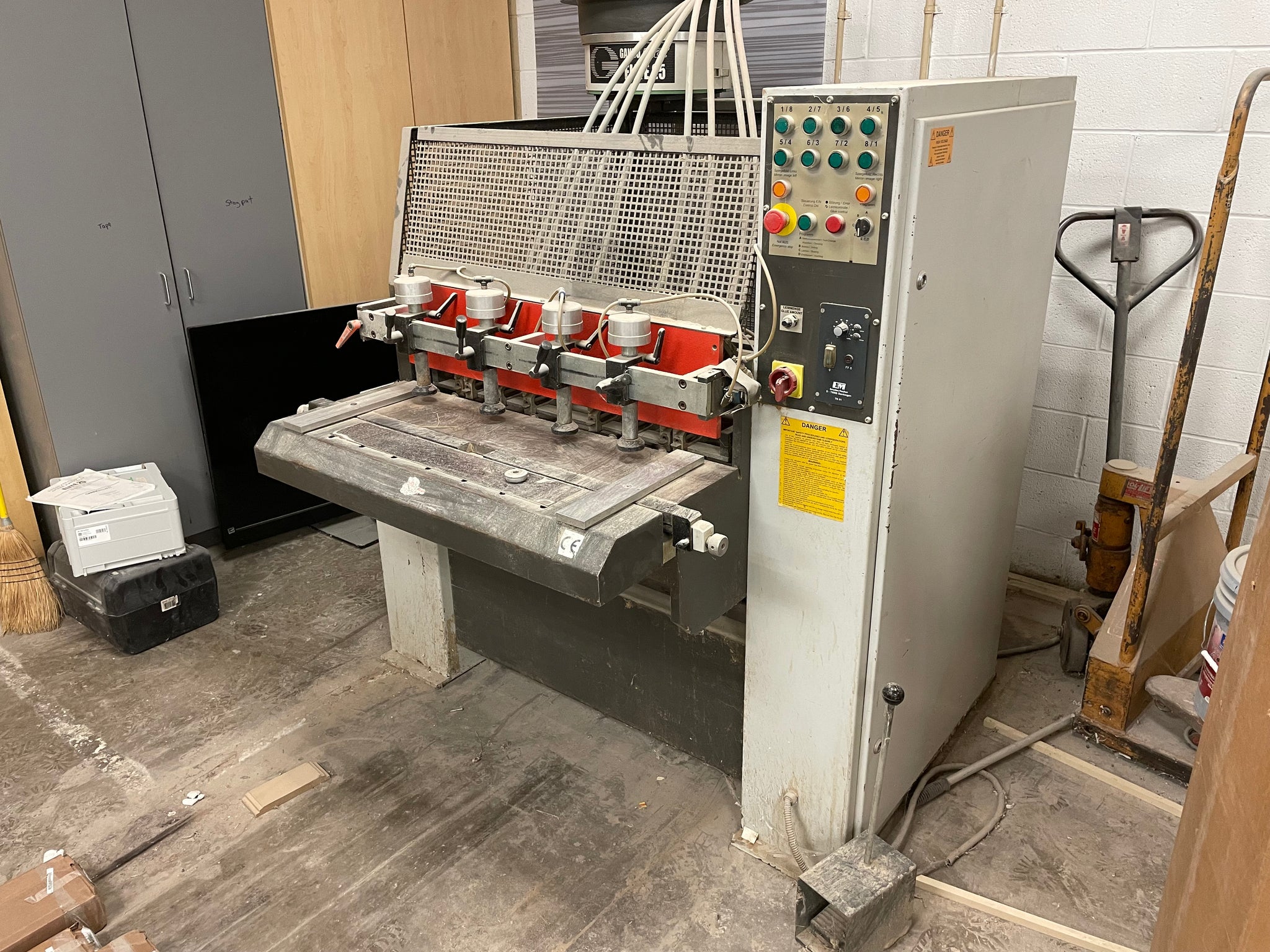 Used 1999 Gannomat Elite 25 Automatic Drill and Dowel Insertion Machine ...